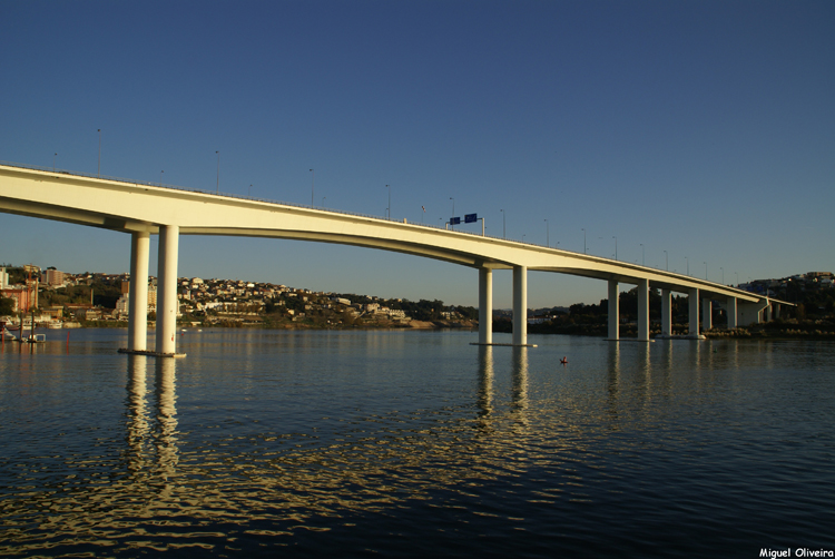 Puente Ponte do Freixo, Oporto | Portugal Turismo